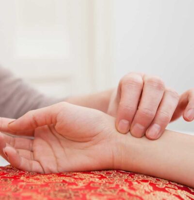 Pulse Reading in Chinese medicine – The Power with in